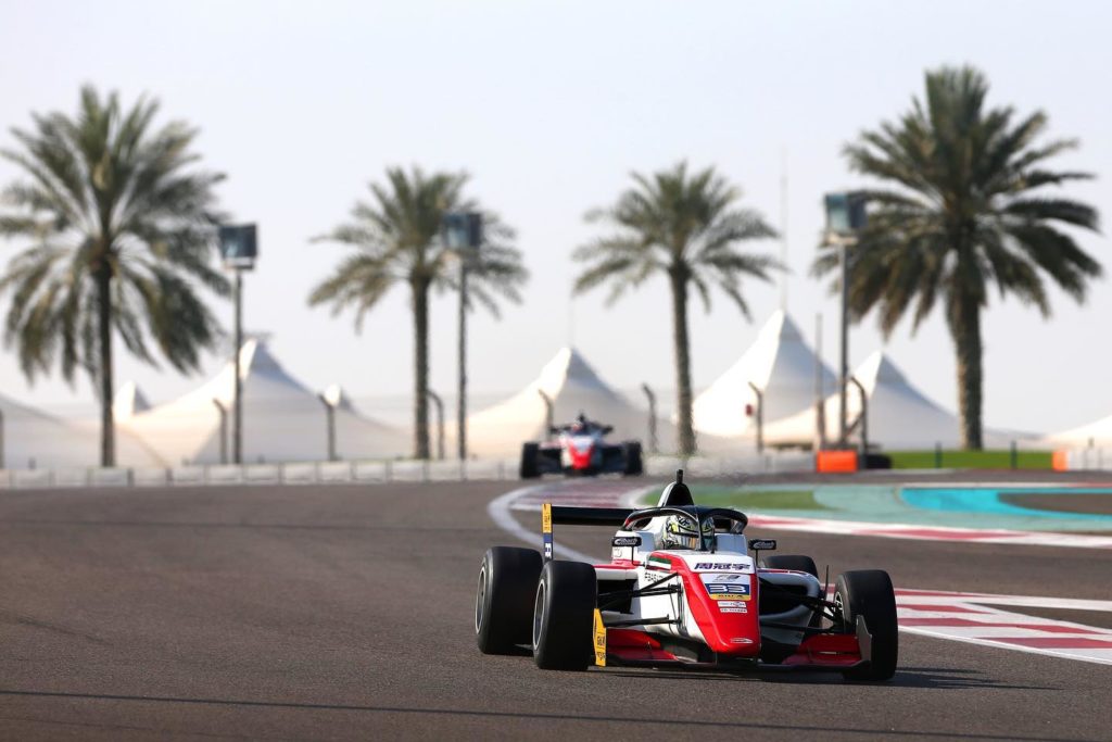 F3 Asia | Abu Dhabi: Guanyu Zhou è il nuovo campione | P300.it ...