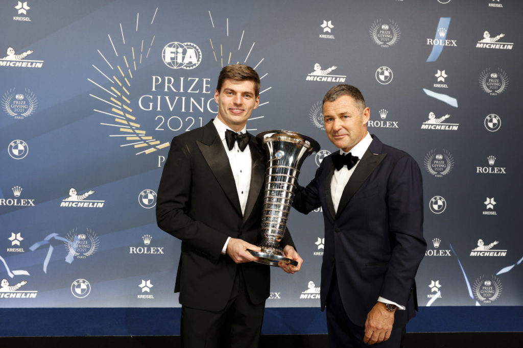 F1 | A Parigi il Gala FIA ha premiato i Campioni 2021 | P300.it ...