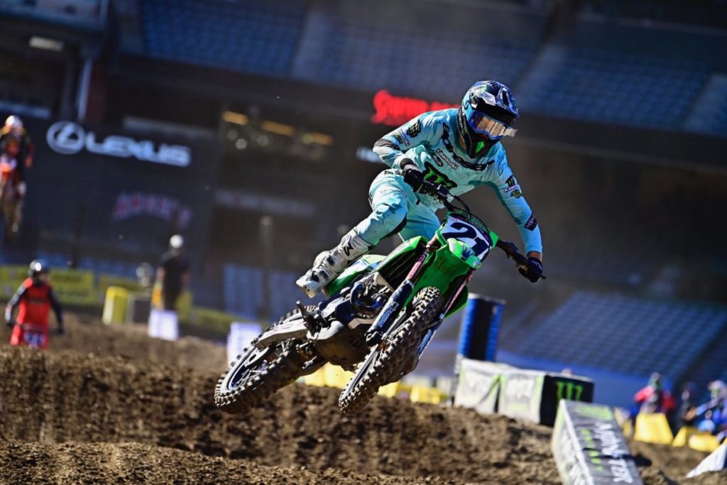 Supercross | Jason Anderson lancia la sfida a Tomac vincendo ad Anaheim ...