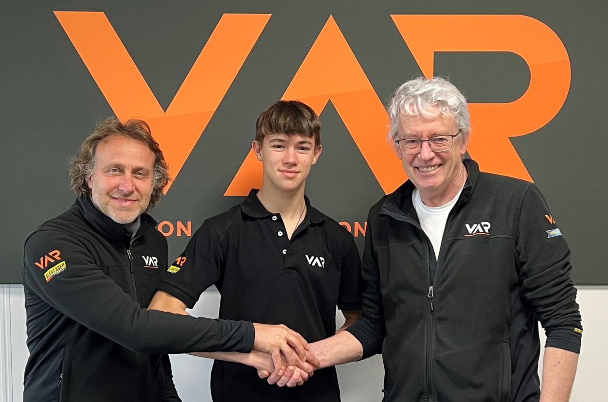 F4 Italia | Brando Badoer in pista con Van Amersfoort Racing nel 2022 ...